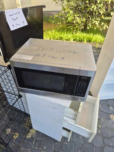 FREE household stuff. PICK UP ONLY! First in First serve ...