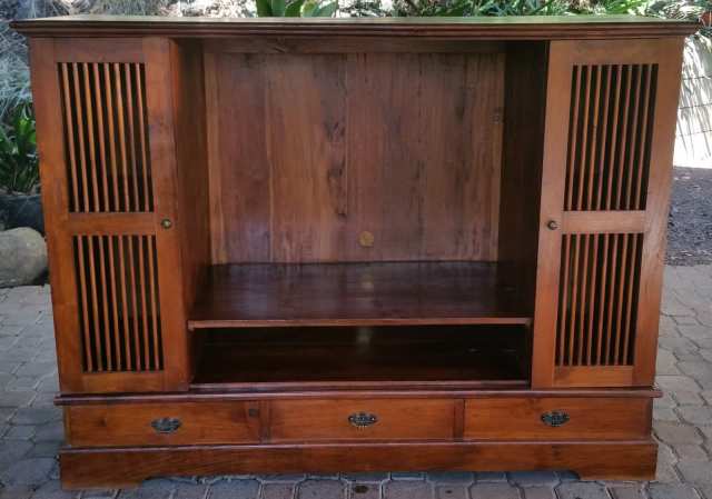Balinese Teak TV Cabinet Entertainment Unit BALI UBUD 1994 - Entertainment & TV Units in North ...