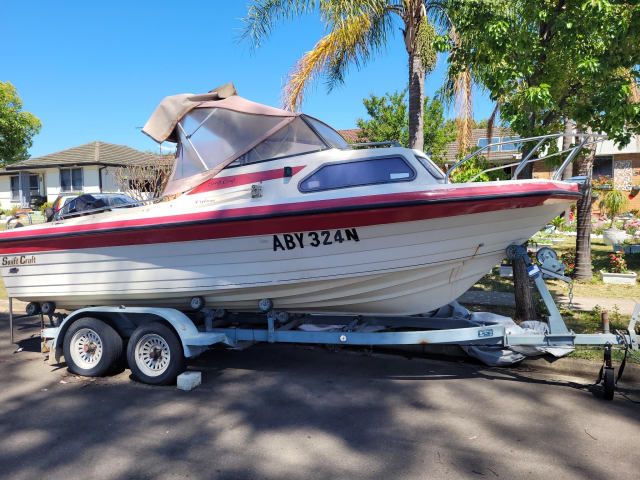 18ft half cabin runabout | Motorboats & Powerboats | Gumtree Australia ...
