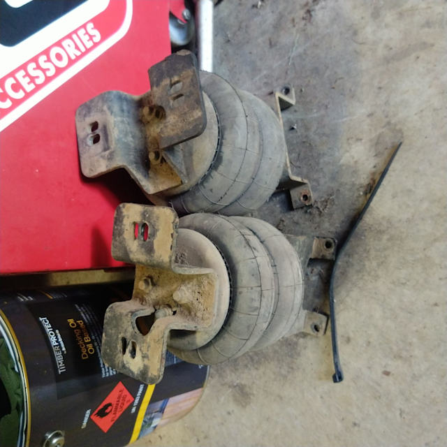 Airbags for HDJ 79 series LandCruiser | Brakes & Suspension | Gumtree ...