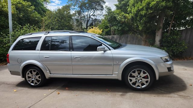 2004 HSV AVALANCHE 4 SP AUTOMATIC 4D WAGON | Cars, Vans & Utes ...