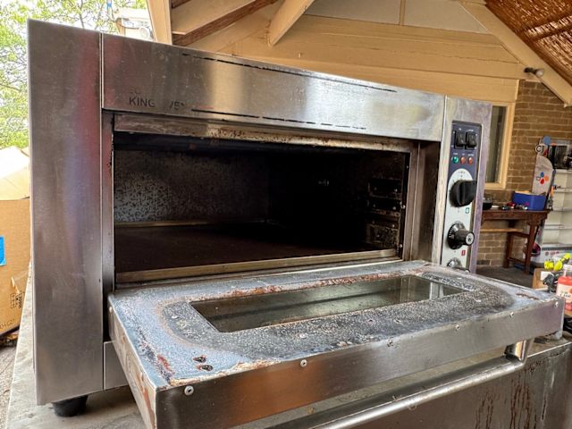 Master chef Commercial Electric Baking Oven – Model EB520 (Used ...
