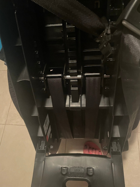 Britax Safe n Sound Maxi Rider - Car Seats in Gosnells WA | Gumtree ...