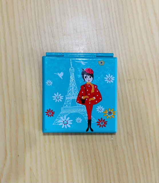 Cute French compact mirror - Miscellaneous Goods in Cordeaux Heights ...