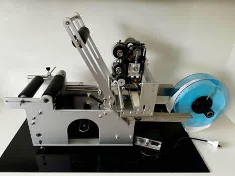 Semi Automatic Round Bottle Labelling Machine With Date Printer - Other ...