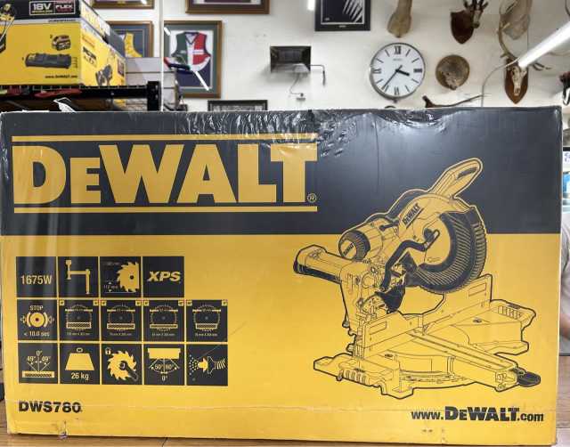 Dewalt sliding compound saw DWS780 - GB 1022692 - Power Tools in ...