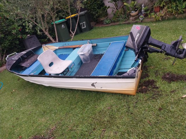 for sale 13 foot tinny with 8 hp | Tinnies & Dinghies | Gumtree ...