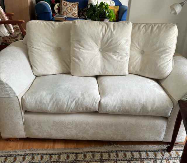 Light colour Freedom armchair - Armchairs in Parkwood WA | Gumtree ...