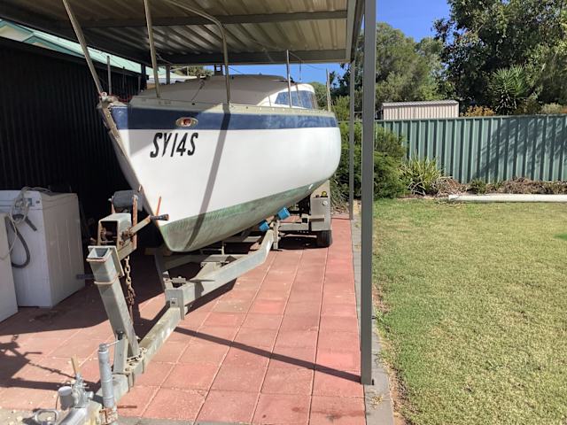 Hutton 24 Yacht-early 80s | Sail Boats | Gumtree Australia Alexandrina ...