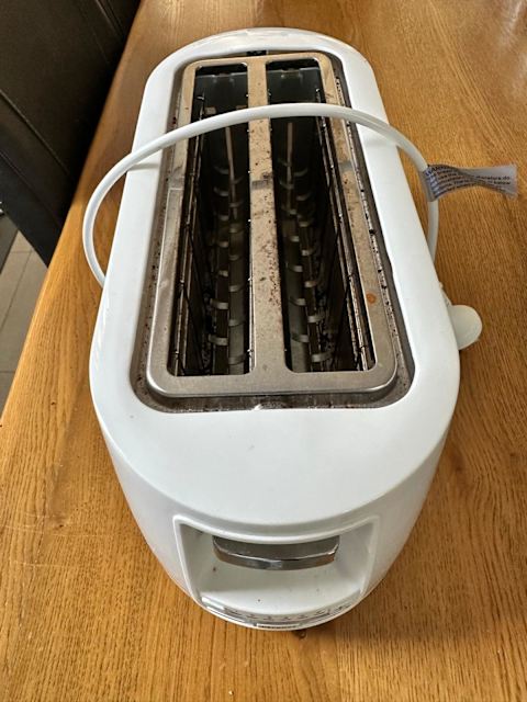 Free Kmart toaster - Small Appliances in Guildford NSW | Gumtree Australia