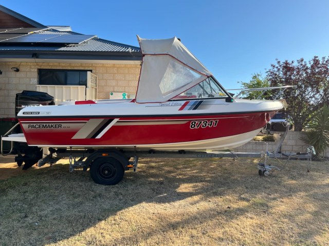 Pacemaker Boat 4.7m | Motorboats & Powerboats | Gumtree Australia ...