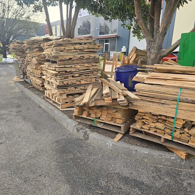 FREE timber pine fire wood - Miscellaneous Goods in Dandenong VIC ...
