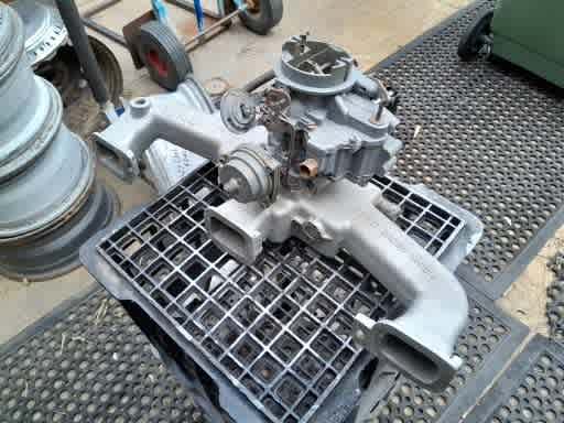 HOLDEN 186S REBUILT CARB AND FACTORY INTAKE. SUIT ALL RED MOTOR HOLDEN ...
