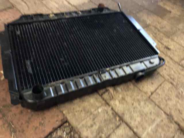 Holden HQ-HZ Heavy Duty V8 3 Core Radiator & Twin EF Thermo Fans ...