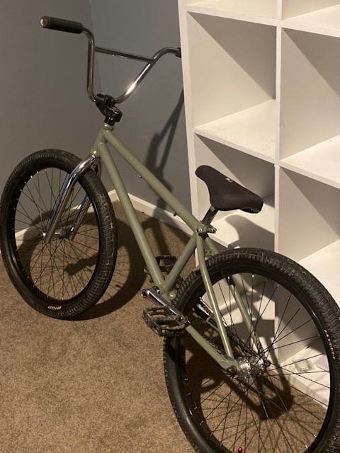 24 Colony Custom BMX - Men's Bicycles in Palmerston ACT | Gumtree Australia