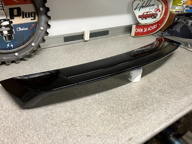 VZ Holden Commodore rear spoiler - with brake light and wiring | Auto ...