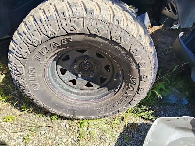 SELLING 5 X 16 INCH SUNRAYSIA RIMS WITH GOOD MUDDYS | Wheels, Tyres ...