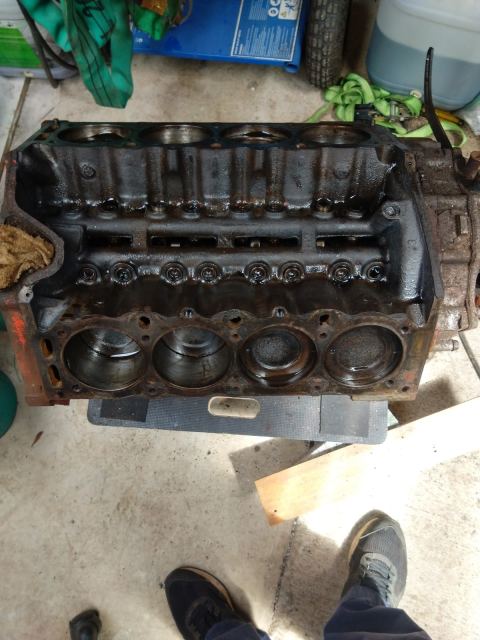 308 Red Motor Chev Bolt Pattern | Engine, Engine Parts & Transmission ...