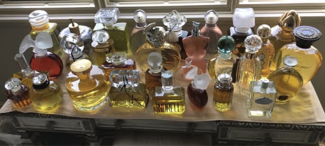 Perfume Factice Bottles Doezens to Sell Huge Negotiable Listing 1/4 ...