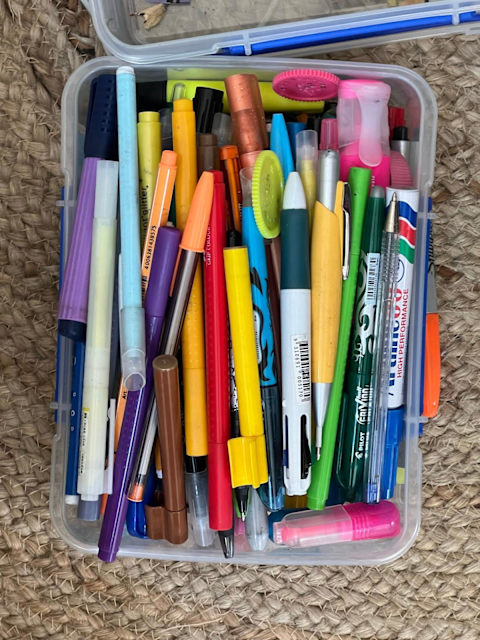 Assorted pens, textas & pencils - Miscellaneous Goods in Stanmore NSW ...