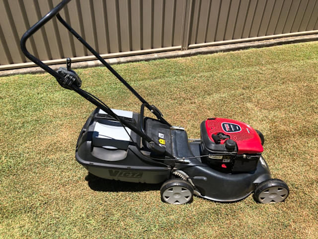 VICTA Corvette 725 Mower with catcher & mulching plug. - Lawn Mowers in ...
