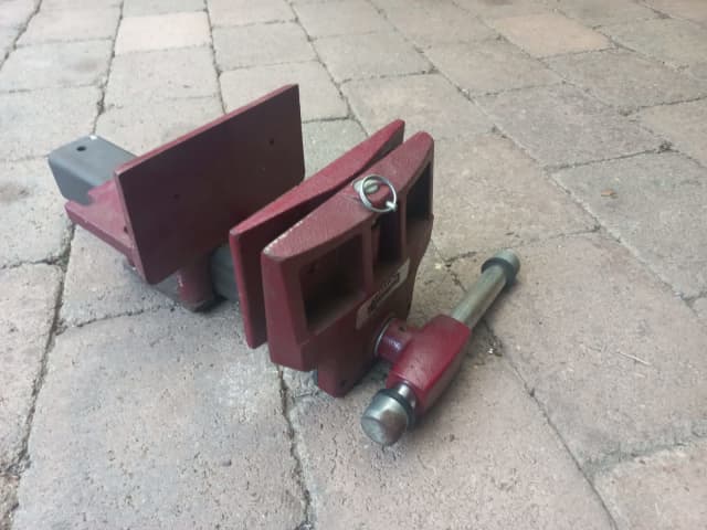 Dawn Quick Release Pivot Jaw Woodworking Vice, 175mm Jaw - Hand Tools ...