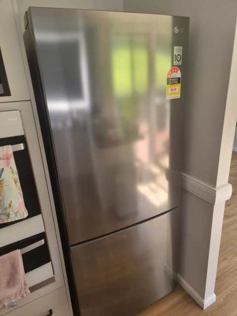 LG Dark Graphite Fridge Freezer - Fridges & Freezers in Boambee East ...