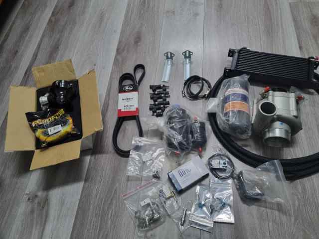 BMW N52 Rotrex C30-84 supercharger kit | Engine, Engine Parts ...