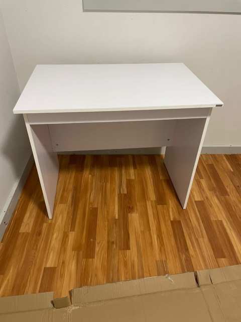 Budget-Friendly: Simpleline 900mm Study Table - Only $149.99! - Desks ...