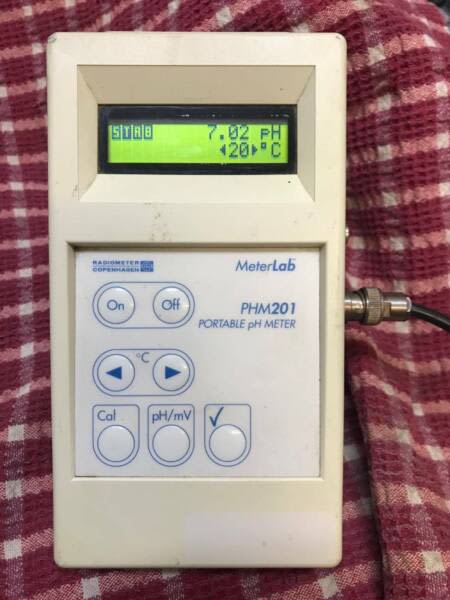 Radiometer PHM201 Portable pH Meter pH range -9.00 to 23.00 ...