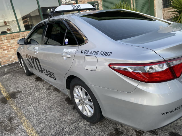 2015 TOYOTA CAMRY HYBRID H CONTINUOUS VARIABLE 4D SEDAN | Cars, Vans ...