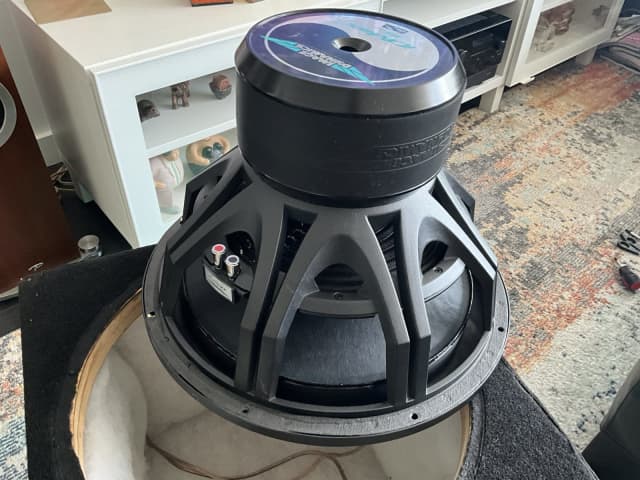 Image Dynamics IDMax 15 subwoofer - 15 inch subwoofer | Audio, GPS ...