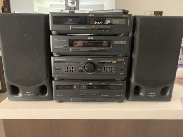AKAI COMPONENT REMOTE CONTROL STEREO SYSTEM - Stereo Systems in Wattle ...