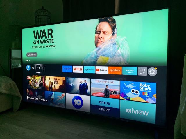 NEAR NEW LG MASSIVE 86”INCH 4K UHD TV WITH BOX - TVs in Chester Hill ...