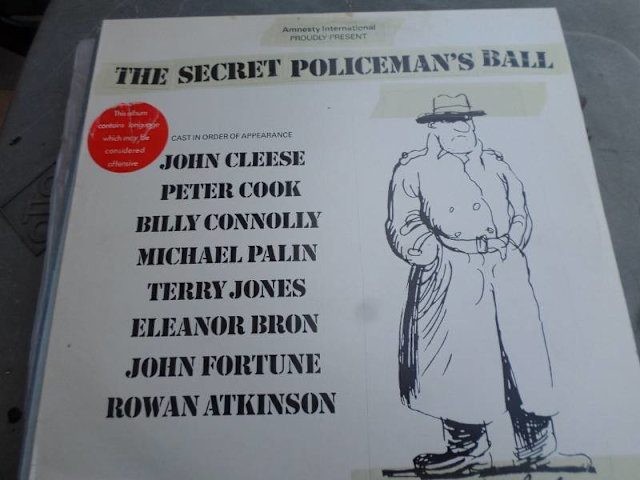 THE SECRET POLICEMANS BALL ORIG.COMEDY ALBUM-1978 ISLAND RCDS - CDs ...