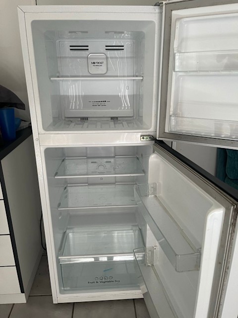 Fridge/Freezer not working - give away - Fridges & Freezers in ...