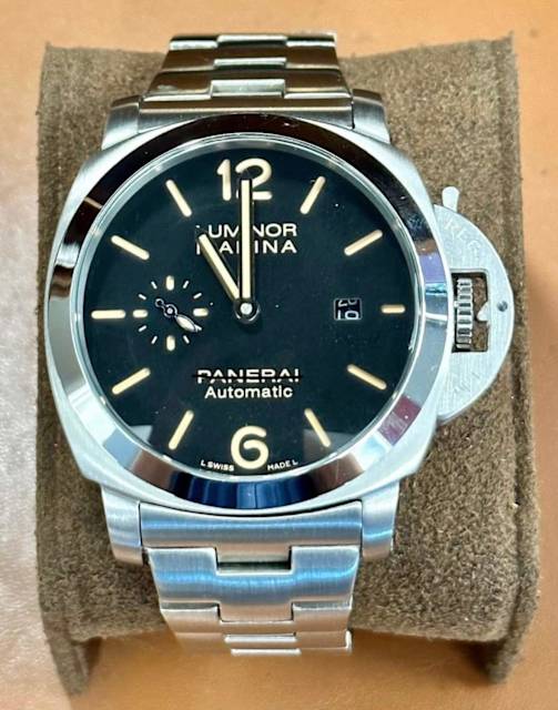 Stunning Oversized Automatic Gents Dive Watch - Watches in Malaga WA ...