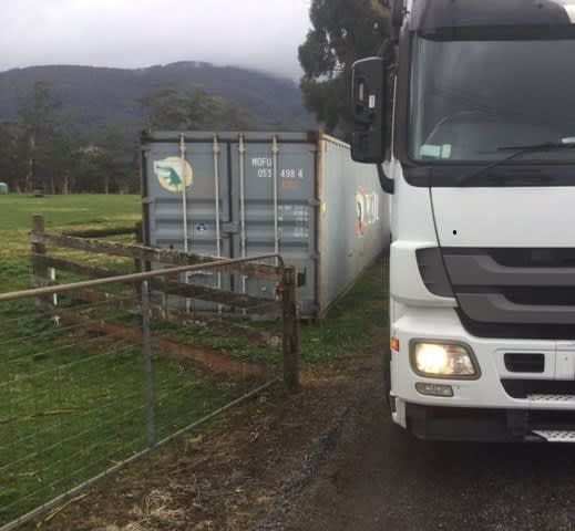 40ft Shipping Containers Delivered to Peninsula - Miscellaneous Goods ...