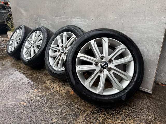 Hyundai i30/Elantra 16 Inch Alloy Wheels with Good Tyres *Delivery ...