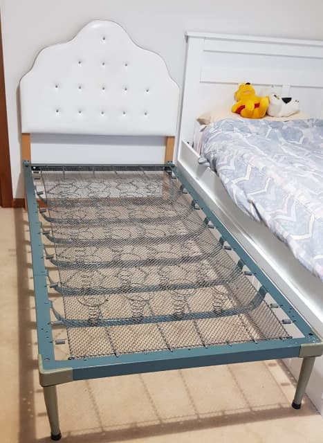 Single Bed Spring Base with Deep Button Covered Headboard | Beds ...