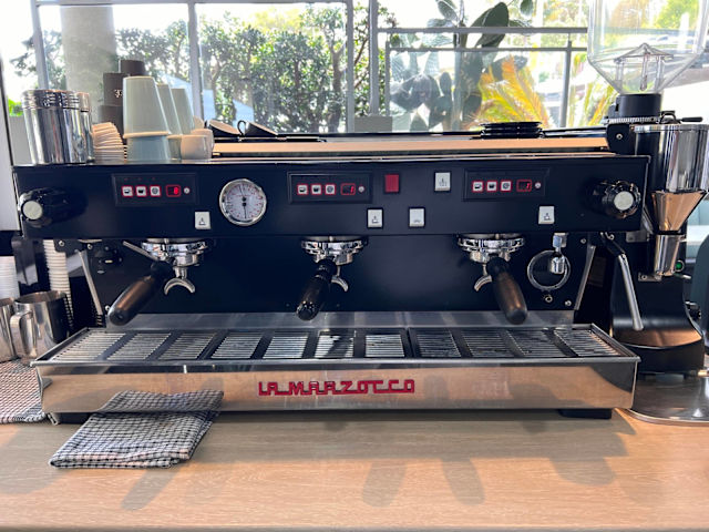 Lá Marzocco Linea - 3 Group Head - Coffee Machines in North Manly NSW ...