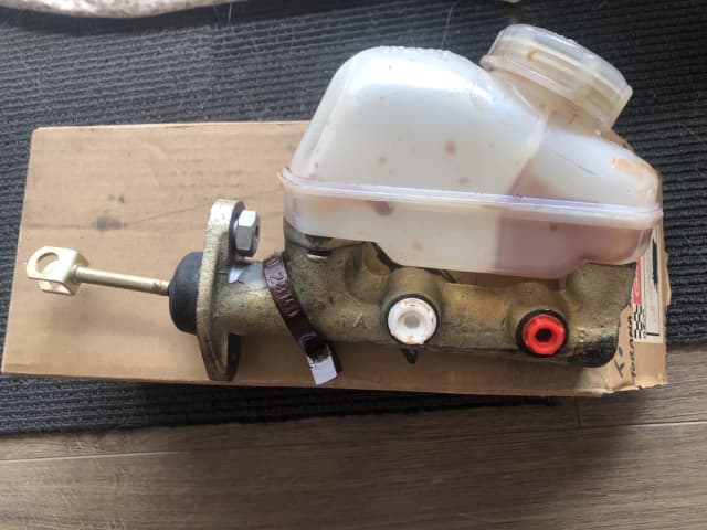 Holden TORANA 4 CYL HB LC LJ TA “nos” Genuine Brake Master Cylinder ...