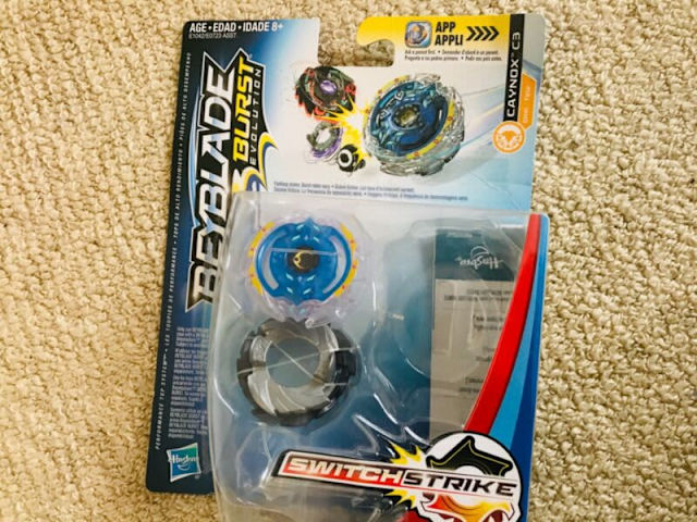Beyblade Burst Evolution Switchstrike Caynox C3 - Toys - Indoor in ...