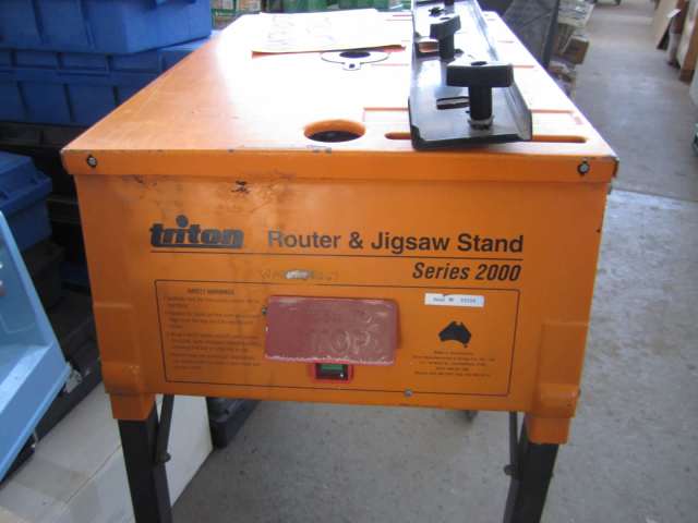 Triton Router Stand with Makita Router $200 for both - Power Tools in ...