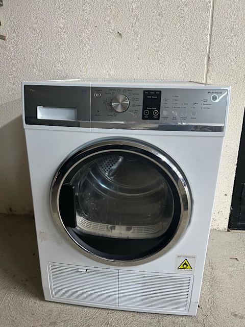 Fisher & Paykel 8kg Front Loading Washing Machine - White (WH8060P3 ...
