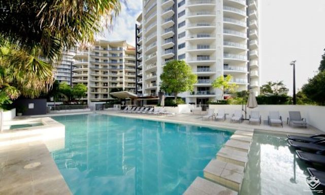 ID:21149862, 21-31 Cypress Avenue, Surfers Paradise, Queensland 4217 ...
