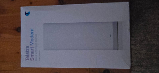 telstra smart modem Gen 2 with Voice Backup - Modems & Routers in ...