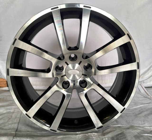 2 x Ford 18 Inch Alloy Wheels Gunmetal With Machined Face Low Offset ...
