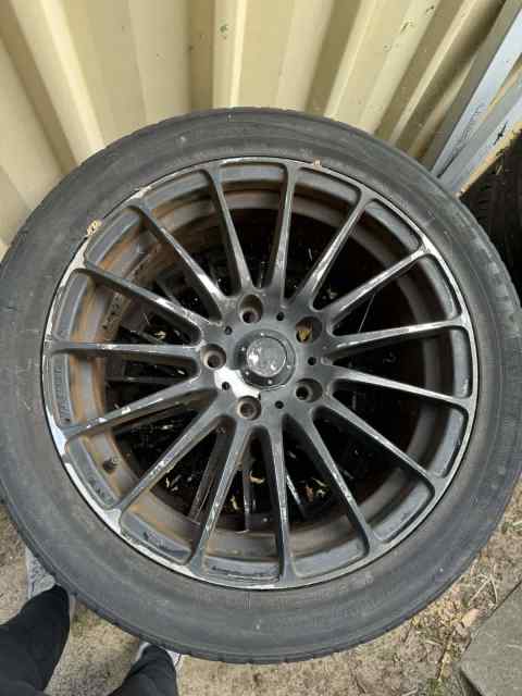 17 inch wheels suit vz commodore | Wheels, Tyres & Rims | Gumtree ...