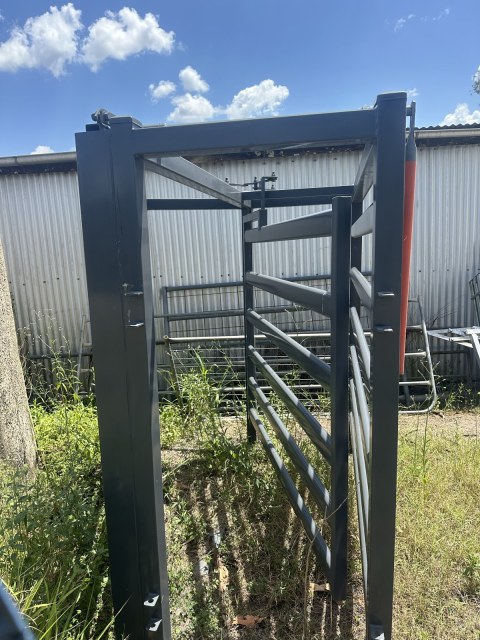 2 way draft module cattle | Farming Equipment | Gumtree Australia ...